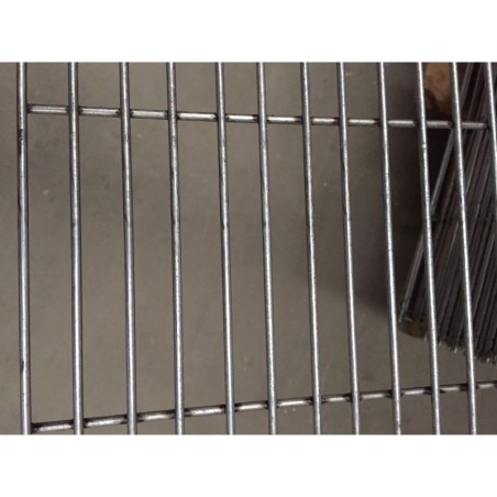 Panel de malla electrosoldada pregalvanizada para jaulas. Venta online